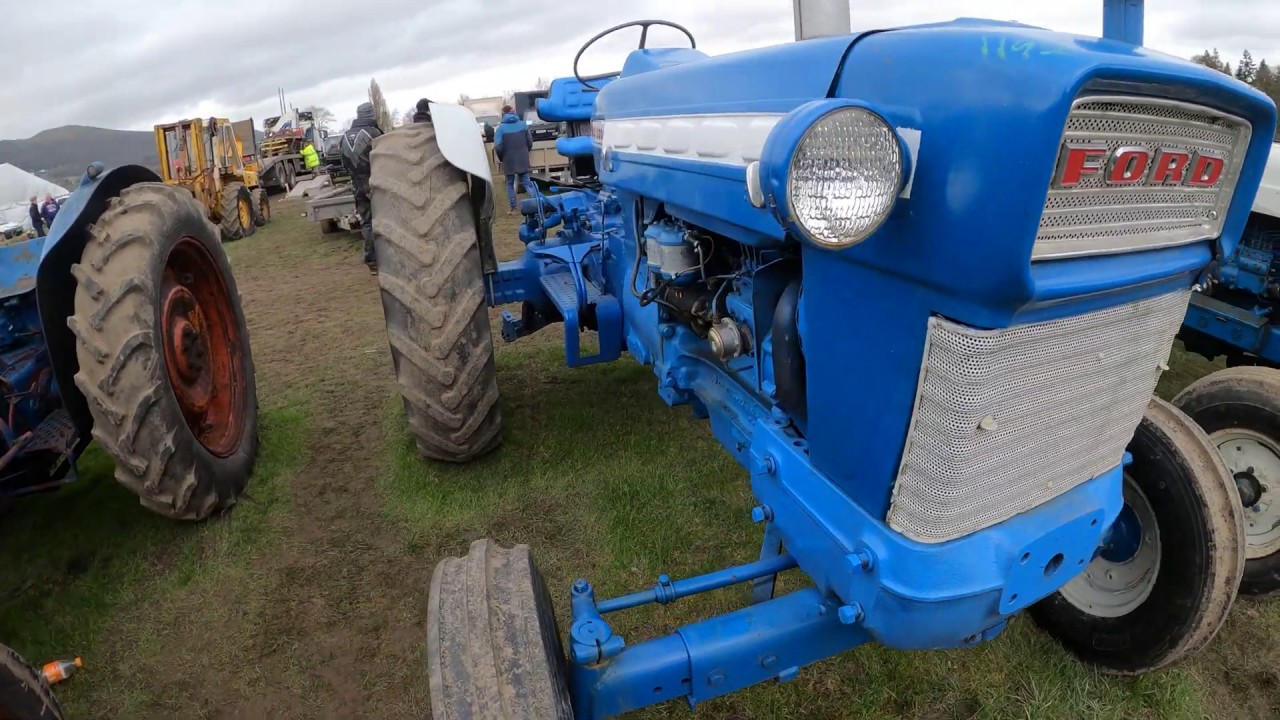 1966 Ford 5000 4.2 Litre 4-Cyl Diesel Tractor (65 HP) - YouTube