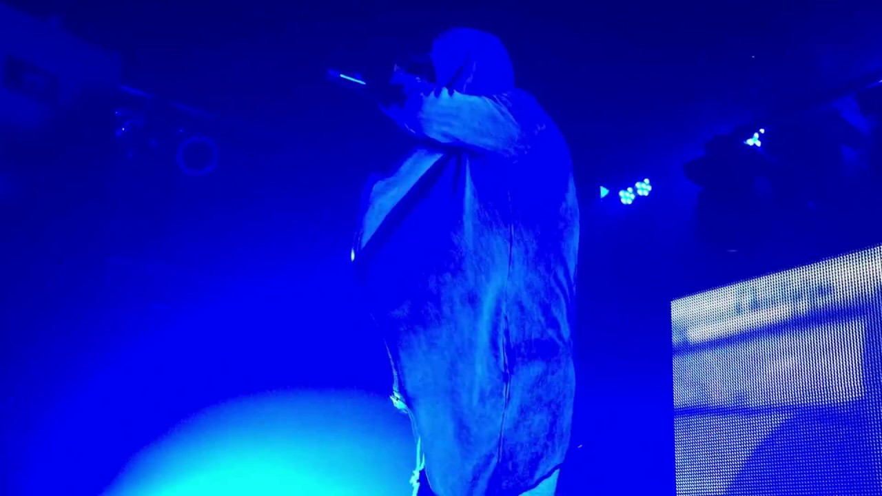 NF // "Intro 2" [Live] - YouTube