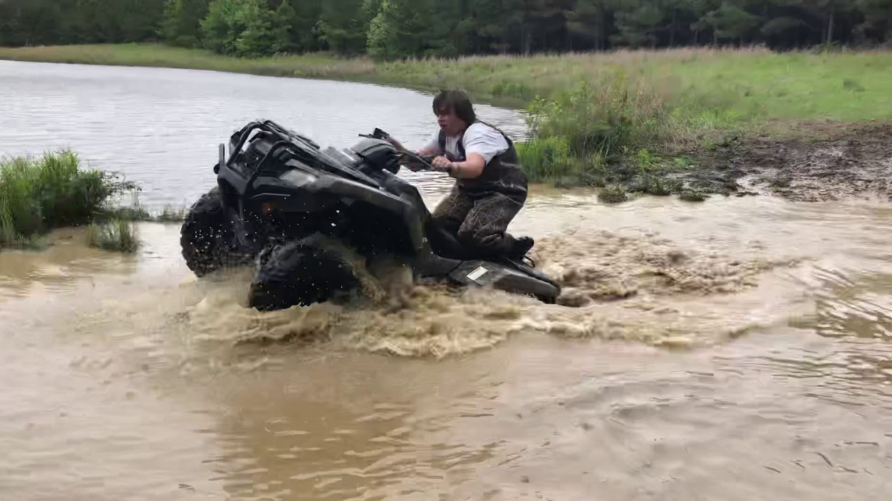 Water wheelie in the pond with the 420. - YouTube