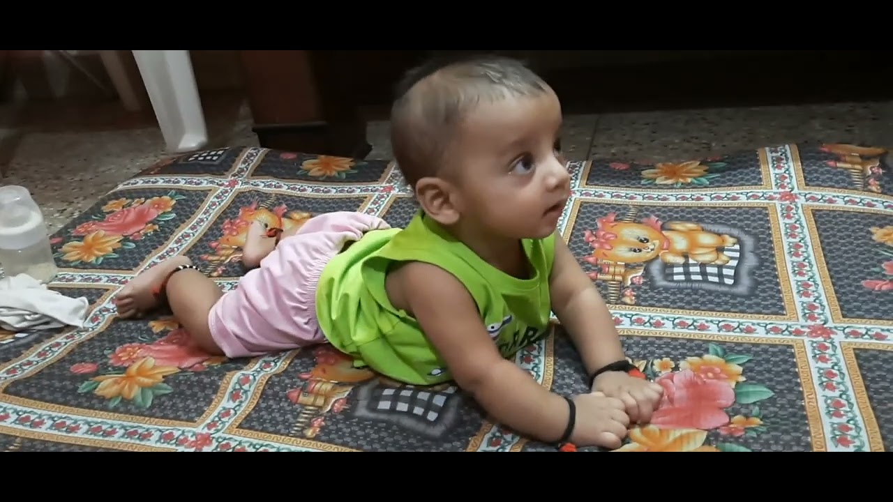 i am trying to crawl for the first time.. #achievementun #crawling # ...