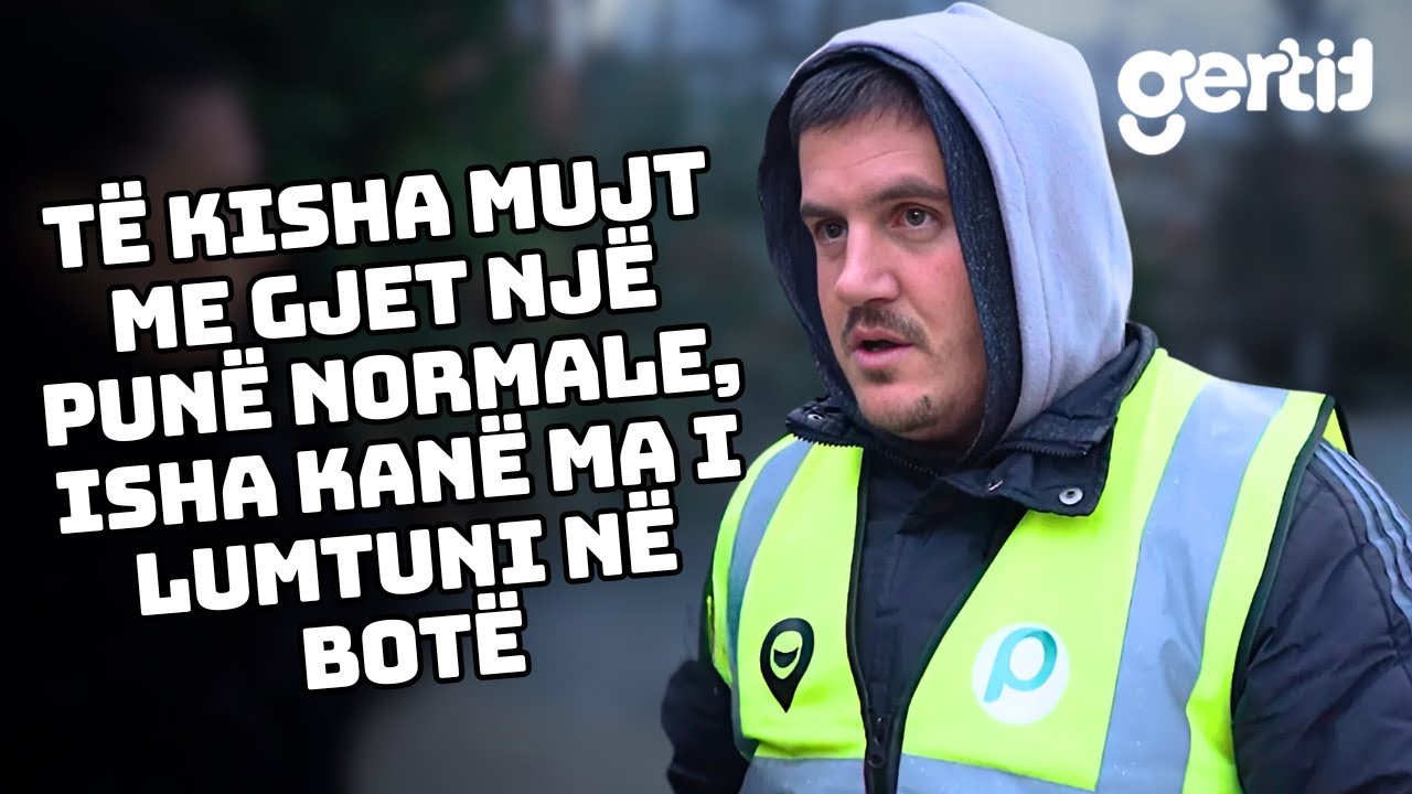 Shes shkrepsa në Rrugë me mbajt Nanën që e kam të smut prej asme ...