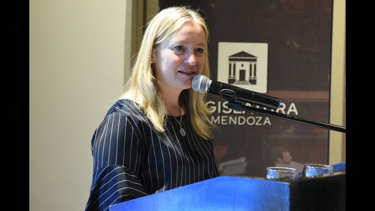 CHARLA NETWORKING INTELIGENCIA ARTIFICIAL Y ASISTENTES VIRTUALES - YouTube