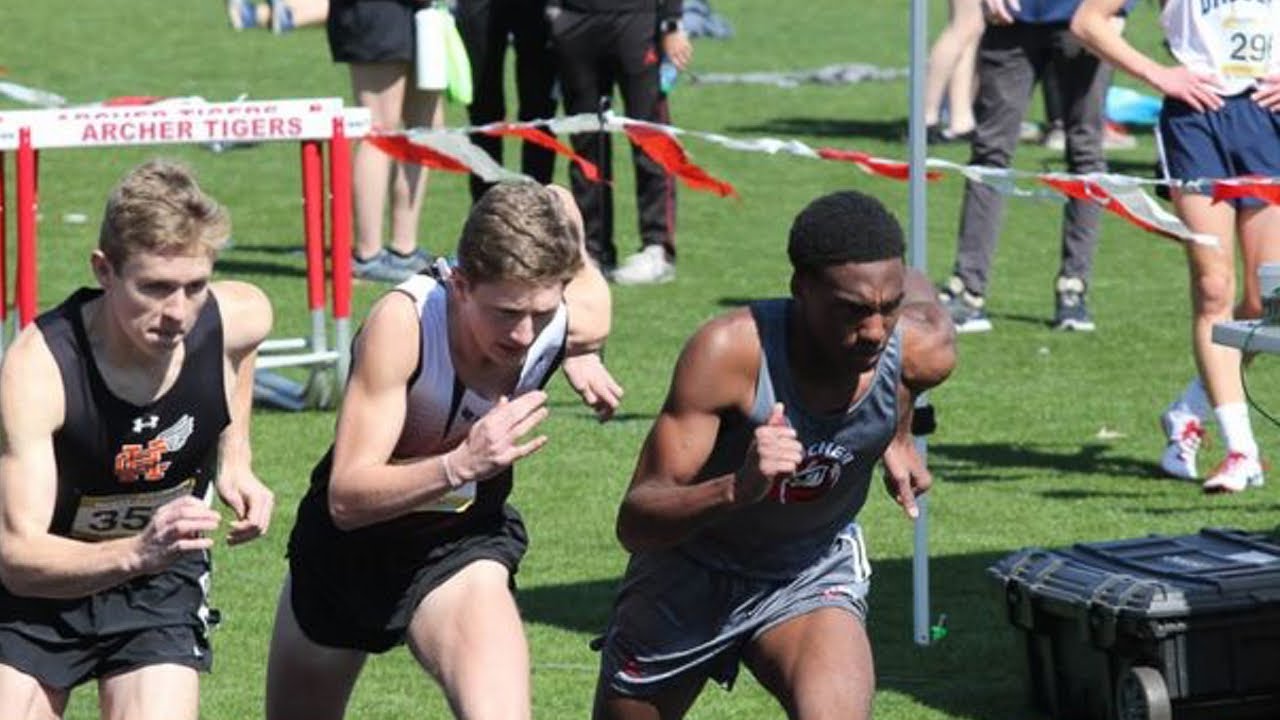 Sam Rich Goes 4:10 In 1600m! - YouTube