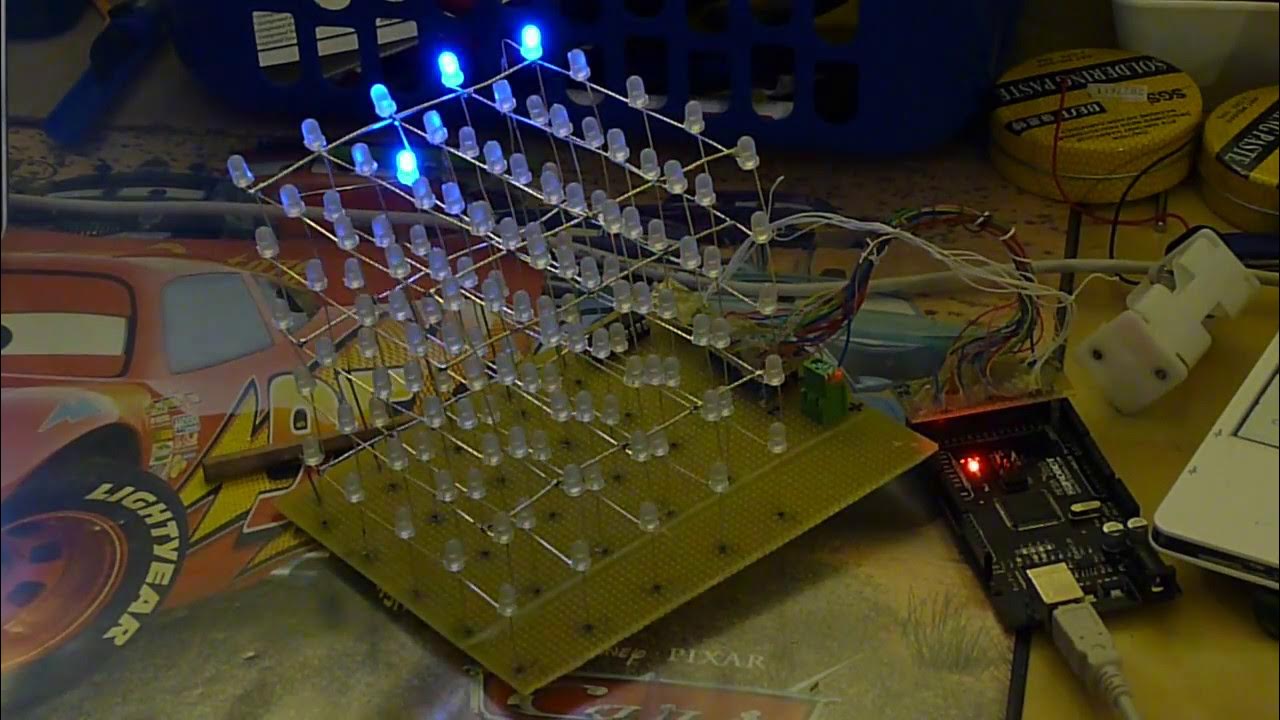 5x5x5 Led cube with Arduino Mega 2#2 - YouTube