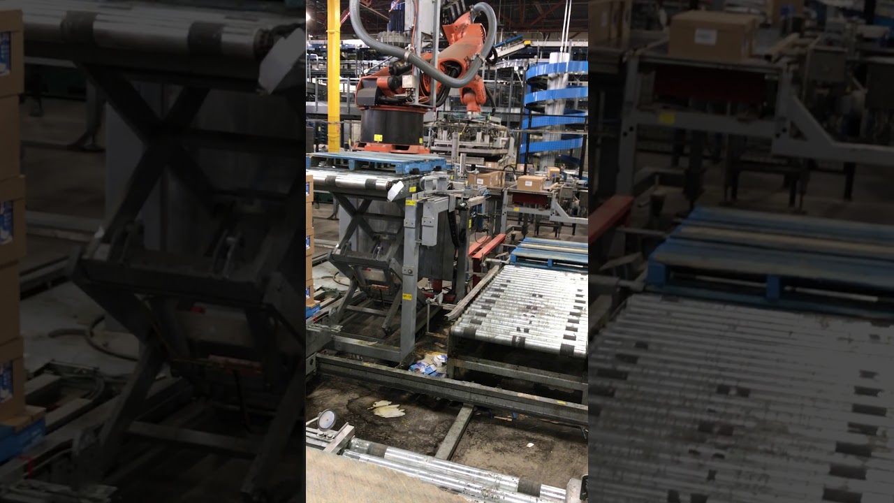 Pallet Shuttle Car Conveyor - YouTube