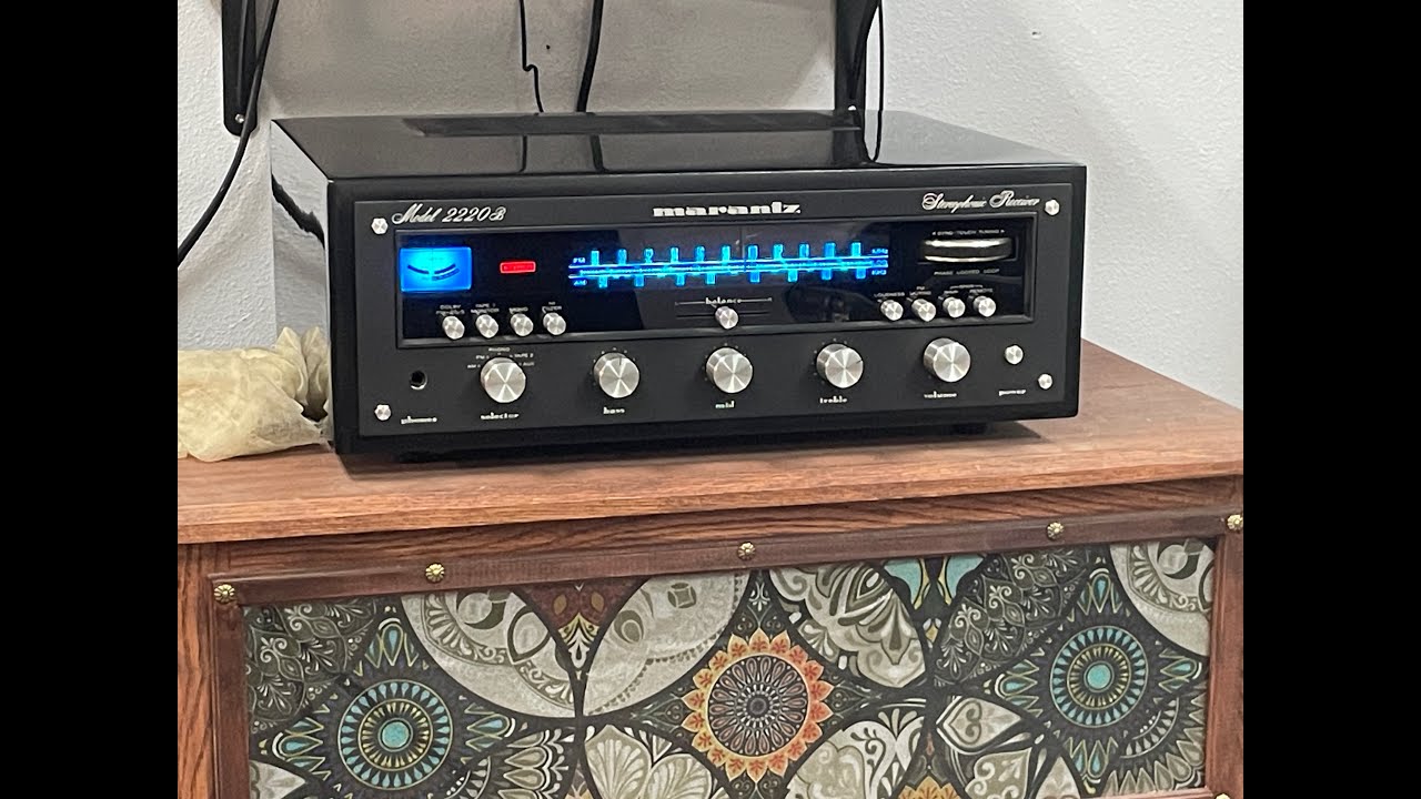 Vintage Marantz restore project - how to part 1 - YouTube