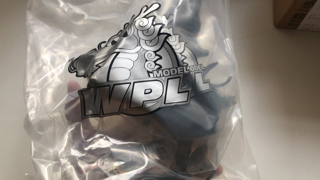 UNWRAPPING WPL TRANSMITTER AND RECEIVER - YouTube