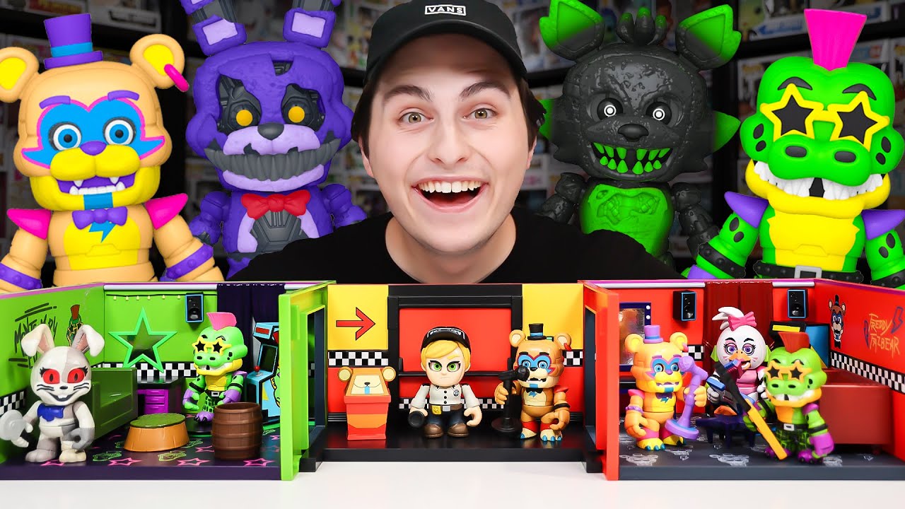 I Built A FNAF Mega Pizzaplex Out Of Funko Snaps! - YouTube