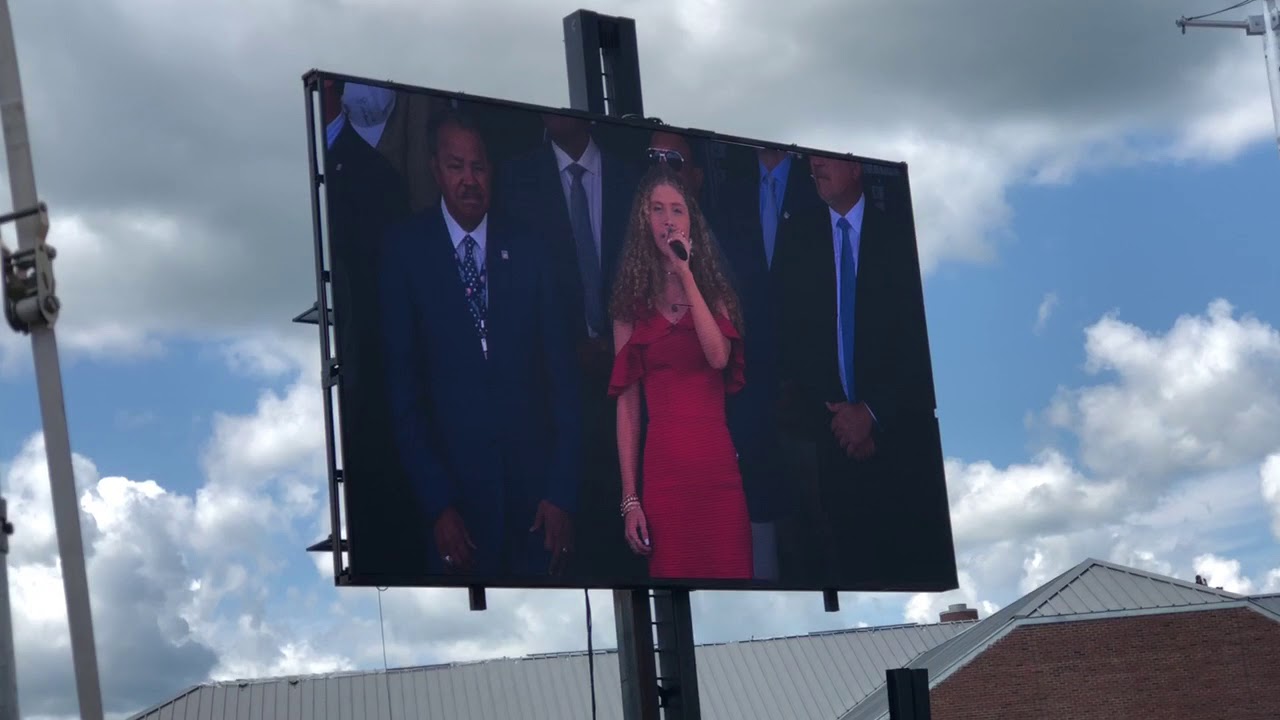 Jim Thome’s daughter, Lila, performs national anthem at 2018 Baseball ...