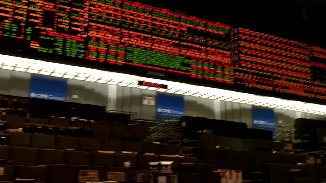 CBOT Financial Trading Floor _ End Of Day - YouTube