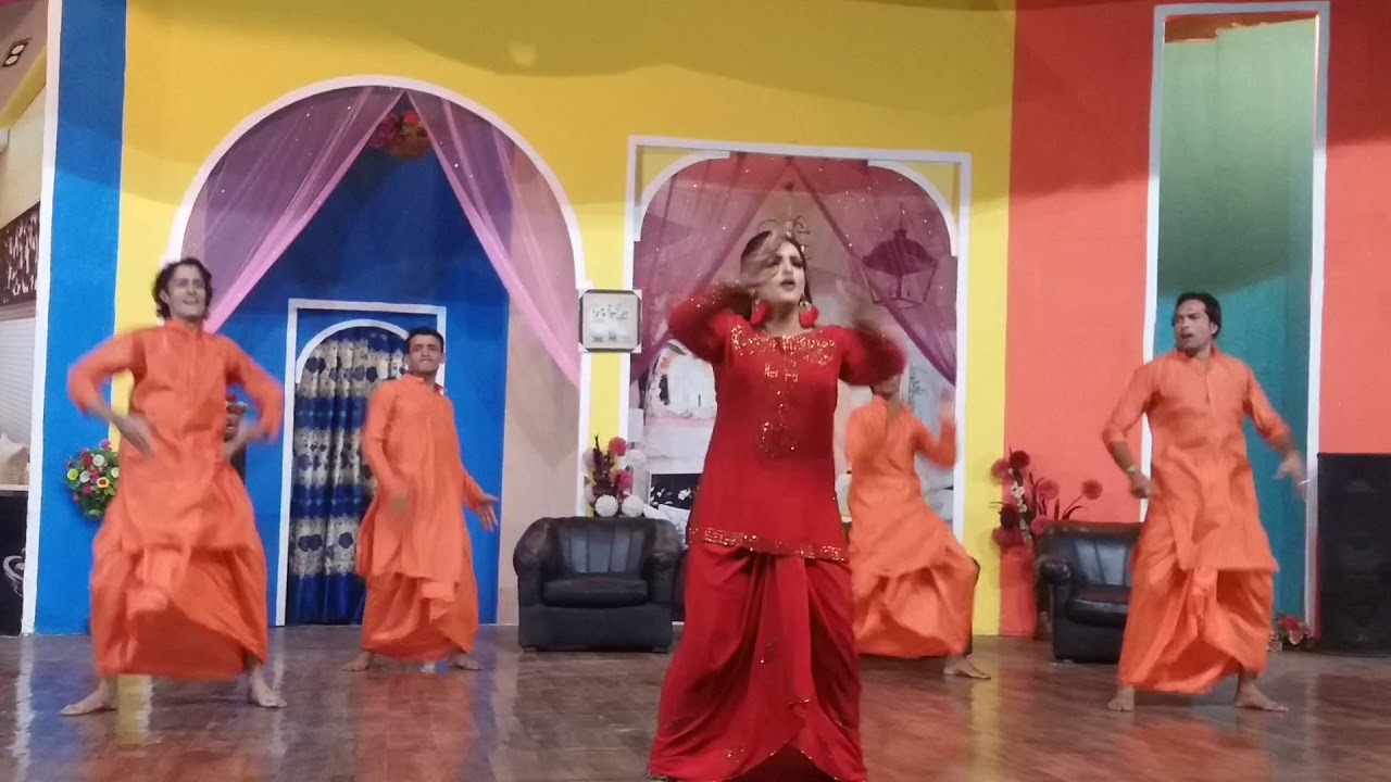 Mehak Noor new Perfomance At Mehfil Theater Auditorium - YouTube