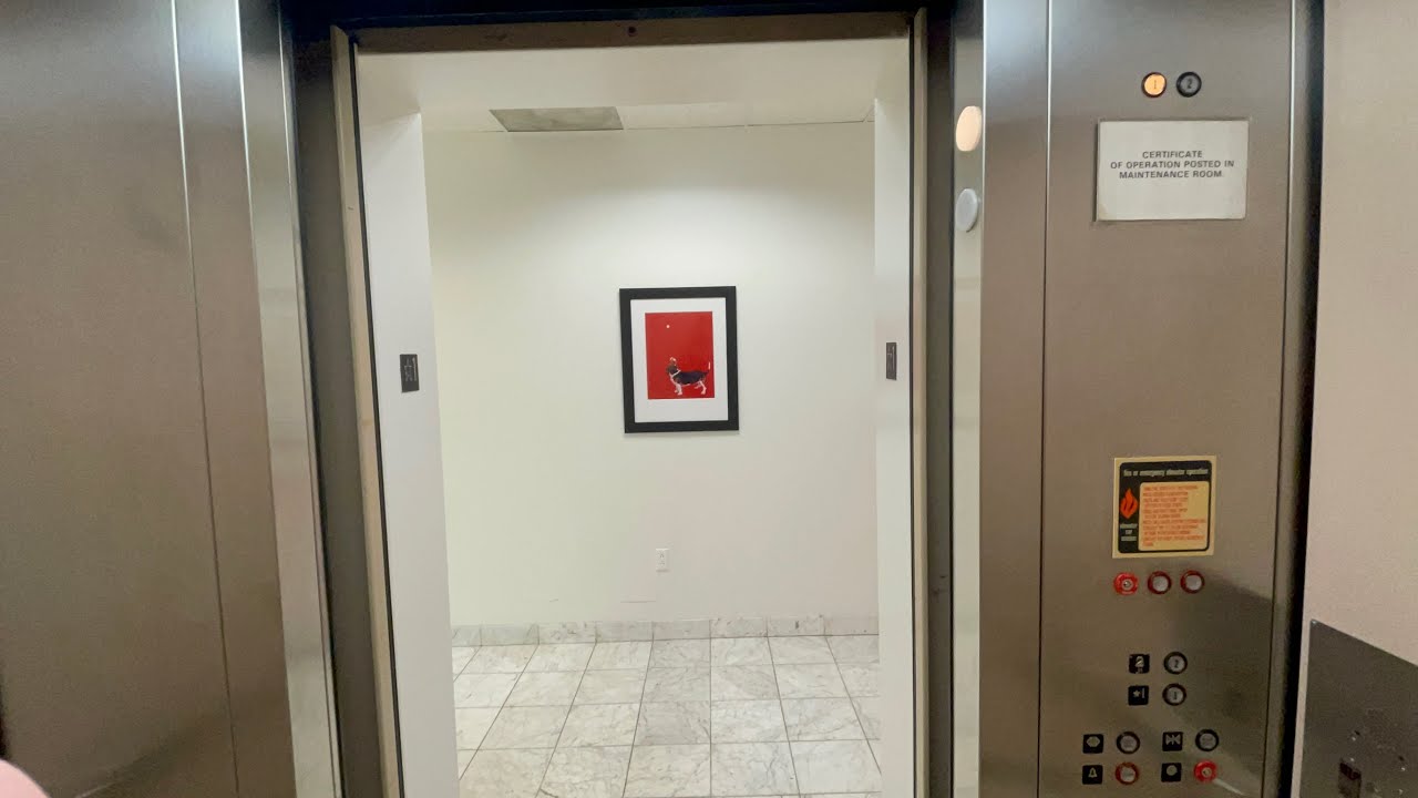 Montgomery Hydraulic Elevator @ Macy’s Westmoreland Mall Greensburg ...