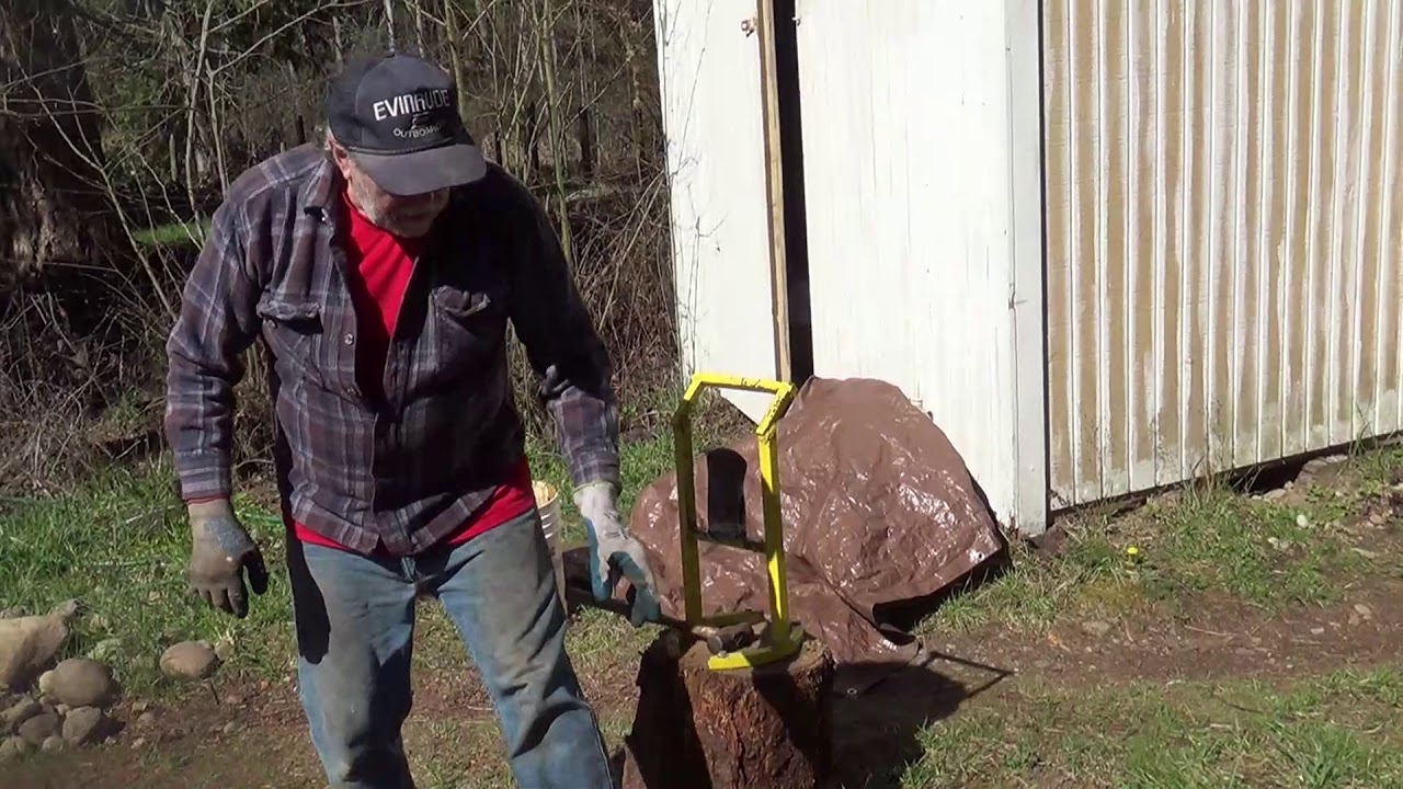 Burning out a stump - our preferred method for removing small stumps ...