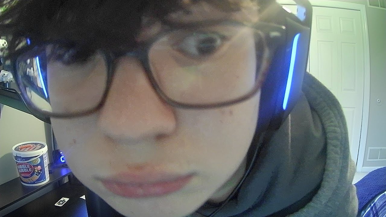 CHAT CHOOSES MY LOADOUT IN TDX - YouTube