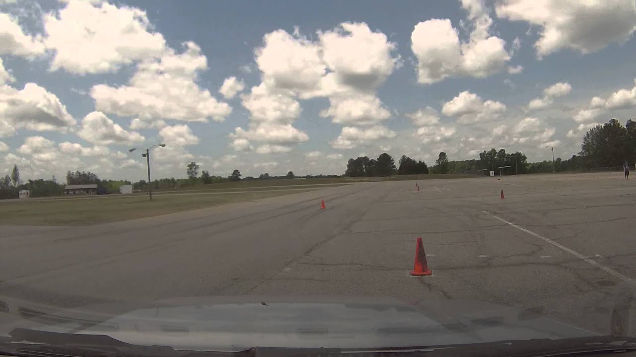 VMSC Autocross 05/11/2014 - Mindy - YouTube