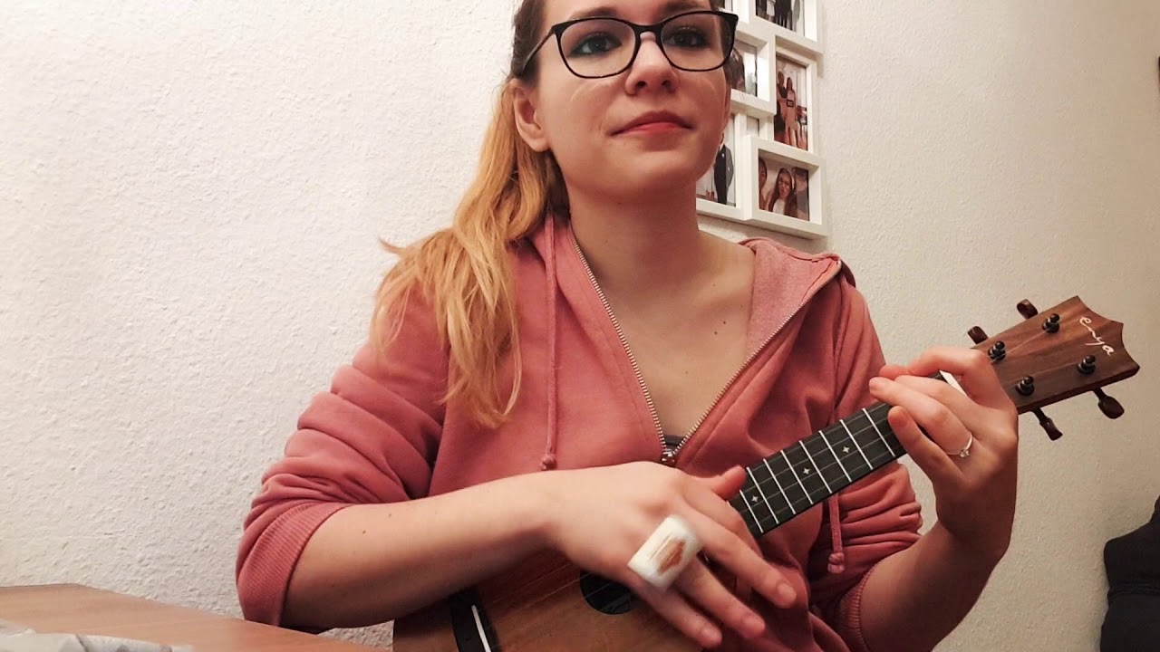 Bizarre Love Triangle - Ukulele cover with finger shaker - YouTube