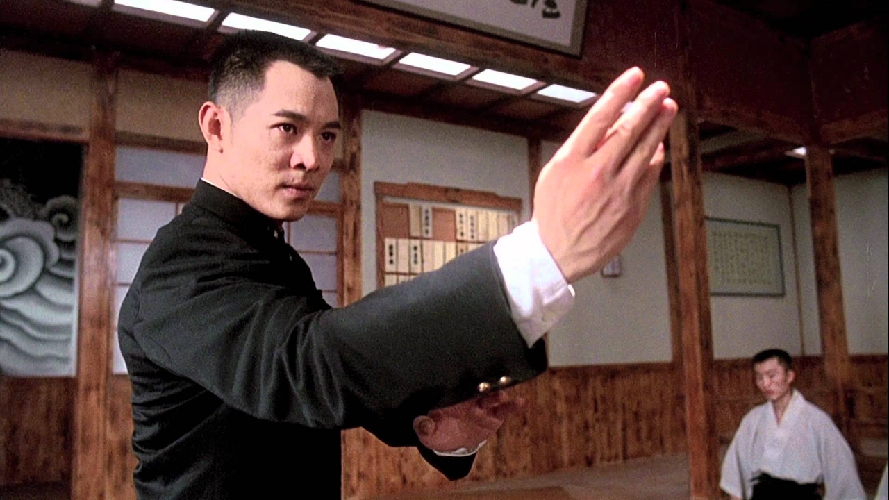 Fist of Legend - Fight Scene 3 - Jet Li vs Jackson Lau Hok-Yin - YouTube