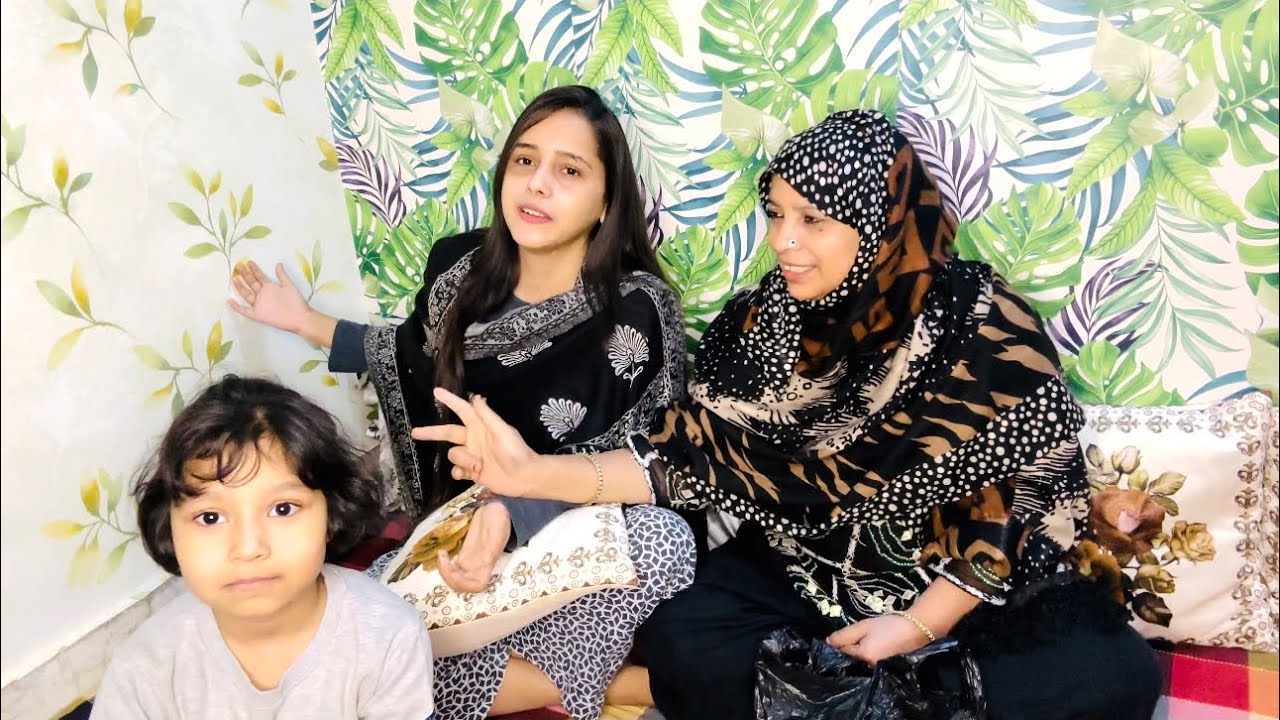 Aaj lagaye ghar me wallpaper 😍|| wallpaper installation || #vlog - YouTube