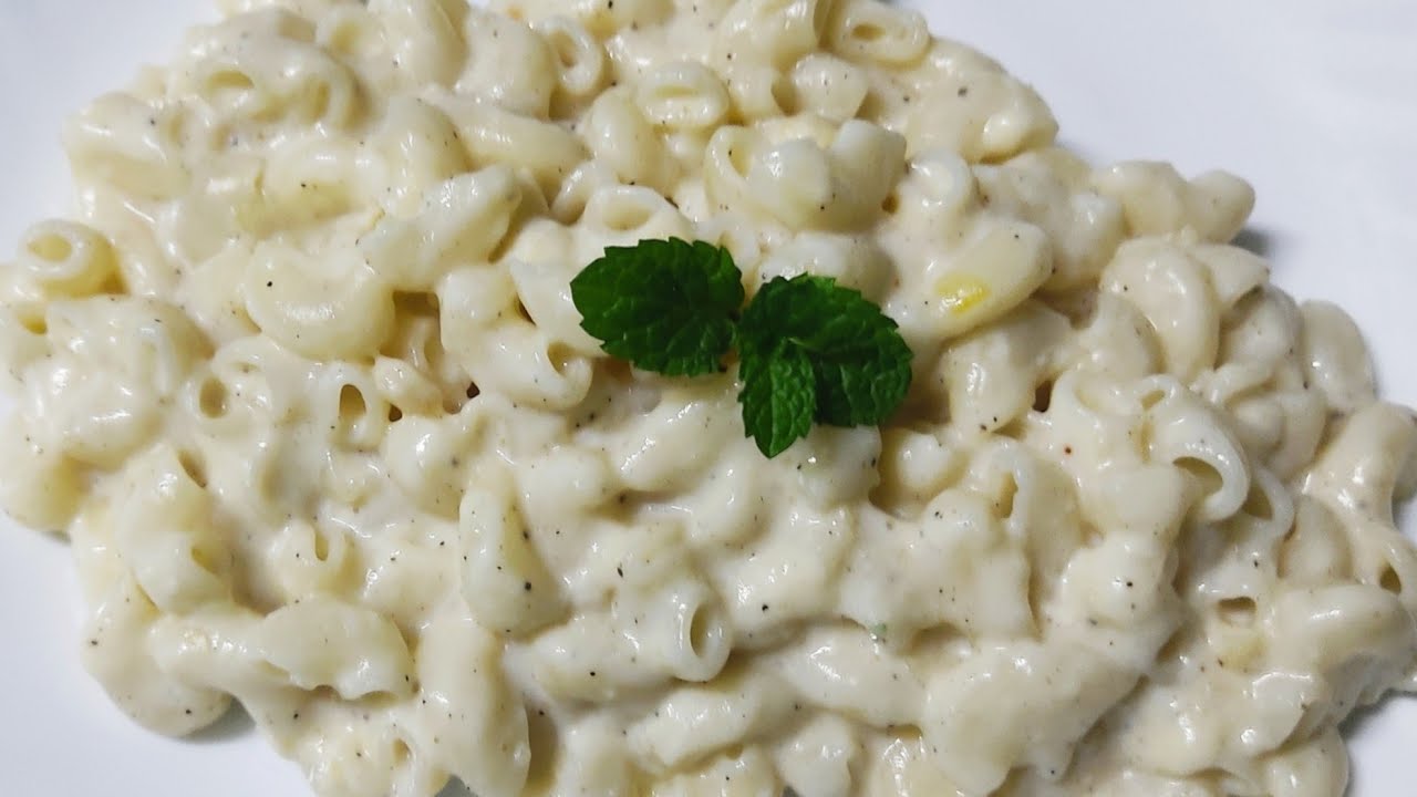Creamy and delicious white sauce pasta at home || Pasta in white sauce ...