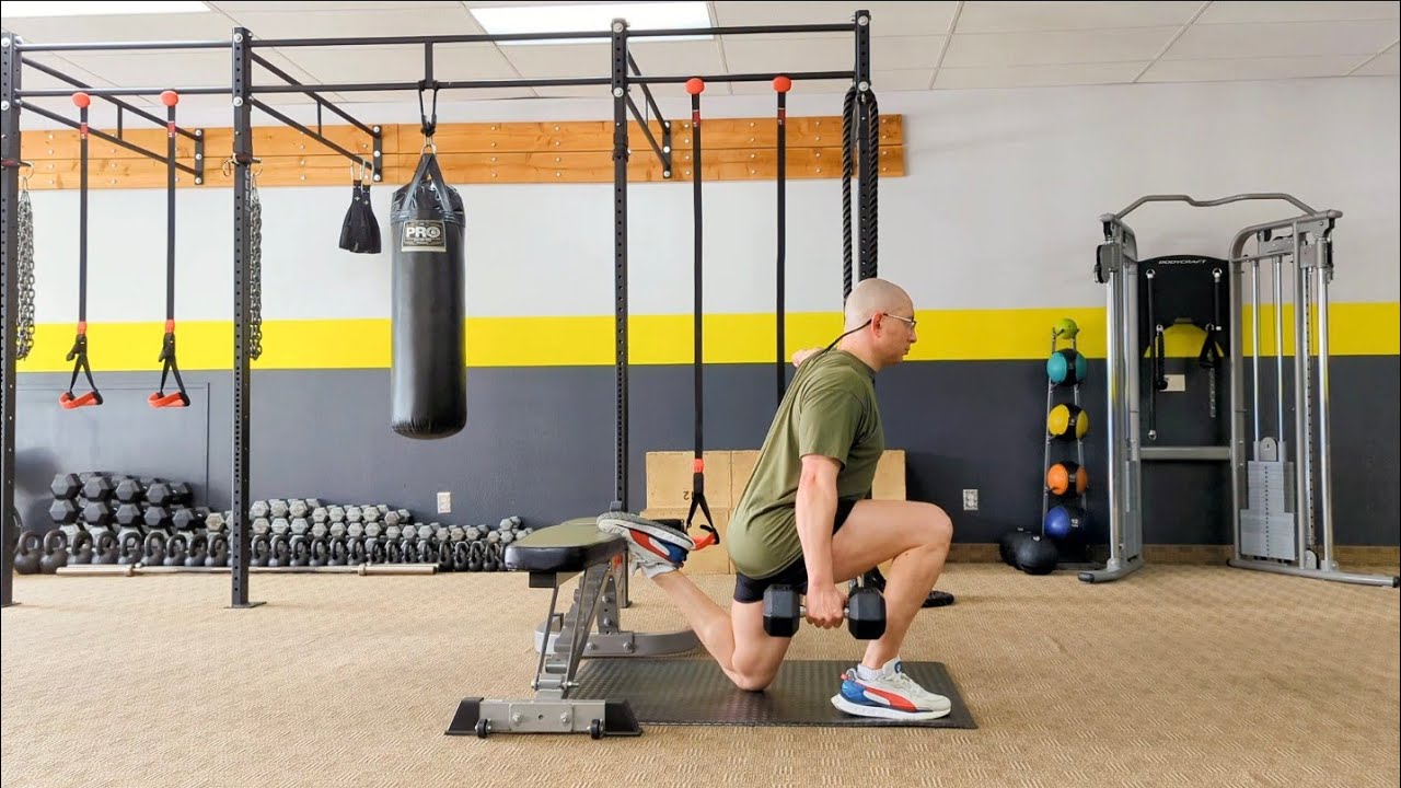 Ipsilateral DB Suitcase RFE Split Squats (demo) - YouTube
