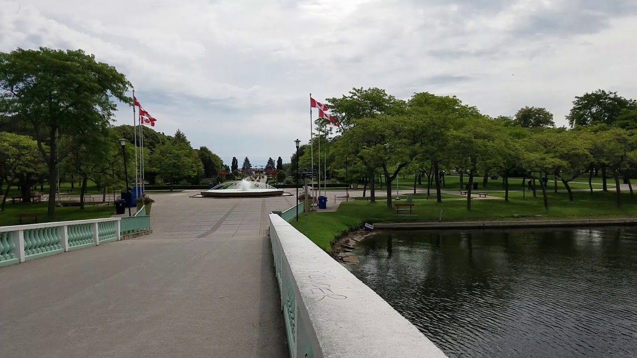One of the Most Beautiful Urban Parks in the World - Toronto Islands ...