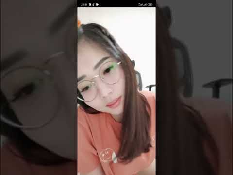 Gadis cantik goyang sexy hot || bigo live hot