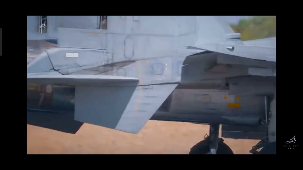 Sukhoi su 30 _ take off and flying in legendary style 🛩🛫 - YouTube
