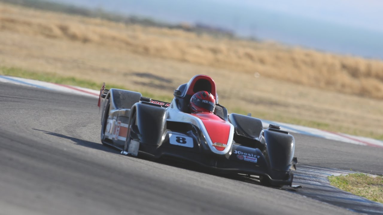 SCCA Super Tour at Buttonwillow Raceway - Tim Day, Jr - YouTube