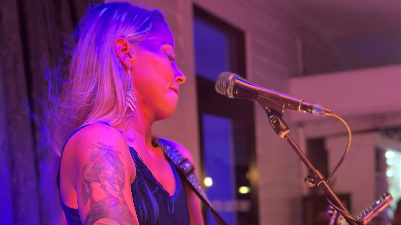 LIVE in Key West at Halo Kari Wolf! Taking requests Venmo @Kari Wolf # ...