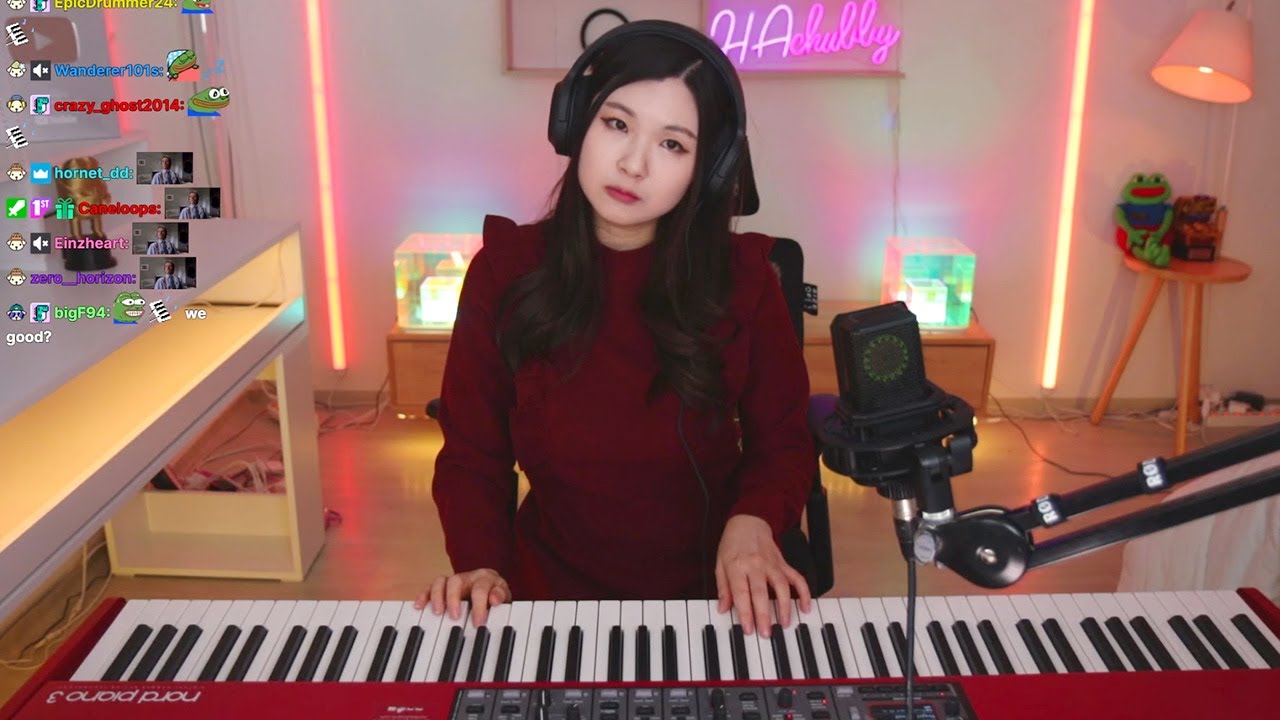 HAchubby - Frolicking | Piano Improvisation No. 36 - YouTube