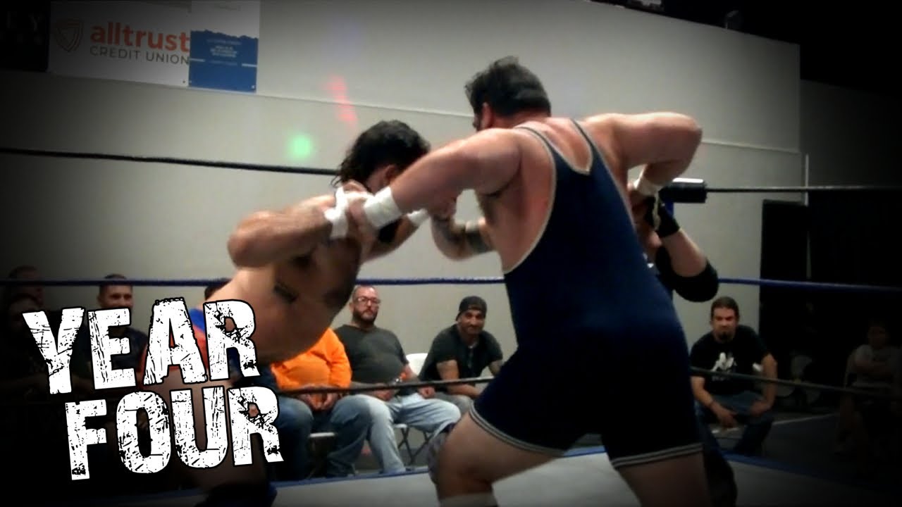 Triple Threat! Ricky Medeiros vs ZPB vs Rylie O'neil - Year Four - YouTube