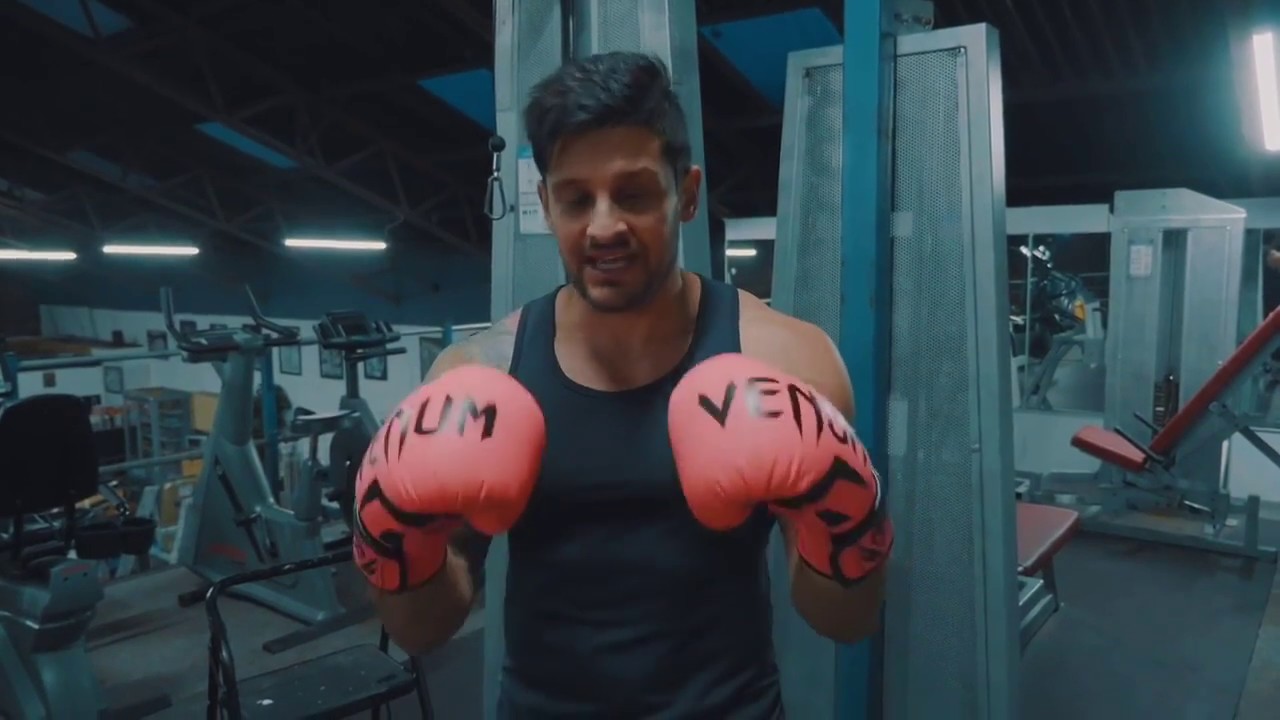 330 PUNCH WORKOUT CHALLENGE Build MUSCLE SPEED POWER Heavy Bag Combos ...