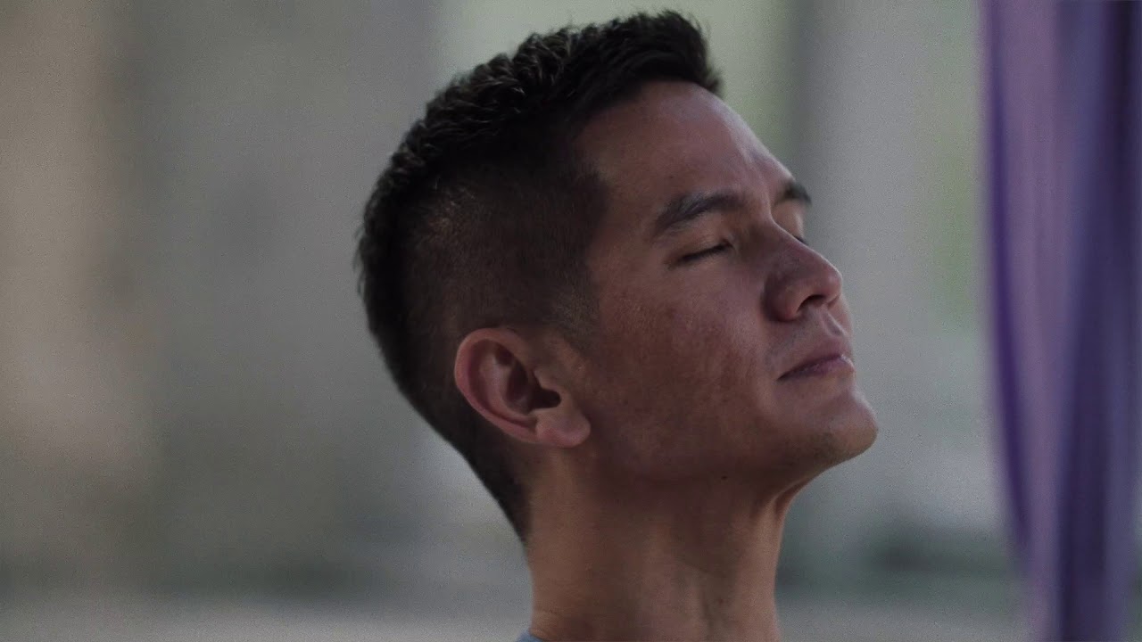 Chris Su - Yin Mindfulness Yoga & Wellness - YouTube