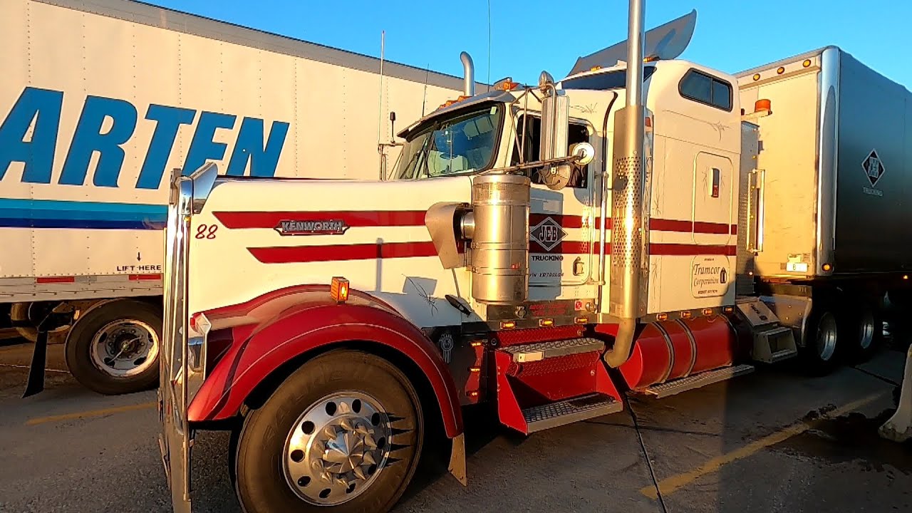 White & Red Kenworth At Iowa 80 Truck Stop In Walcott - YouTube