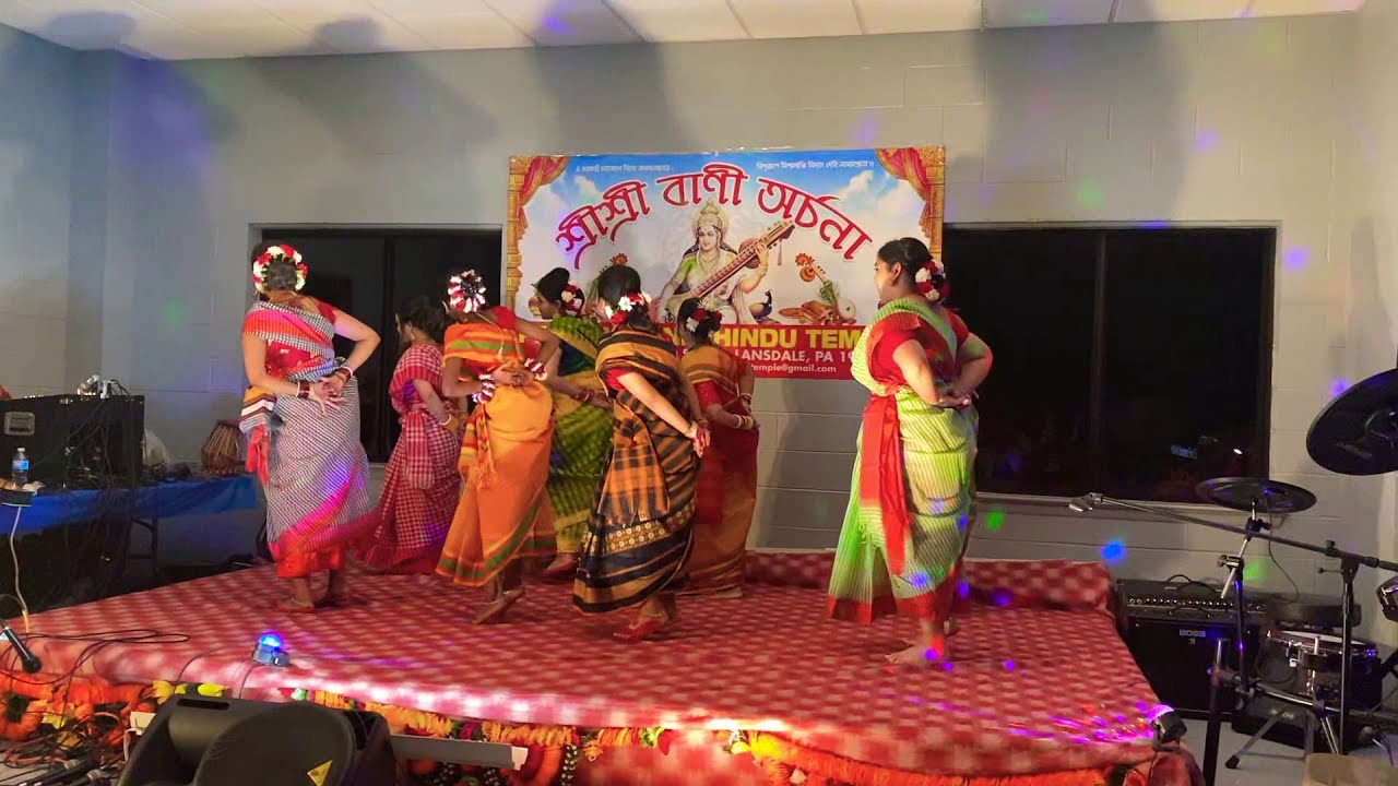 বঁকুল ফুল বঁকুল ফুল সোনা দিয়া হাত কানো বান্ধাইলি(bokul phul bokul phul ...