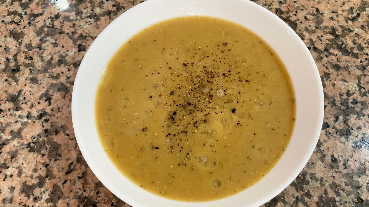 Lezzeti ile beni şaşırtan mercimek çorbası. Kolay Süzme Mercimekli ...