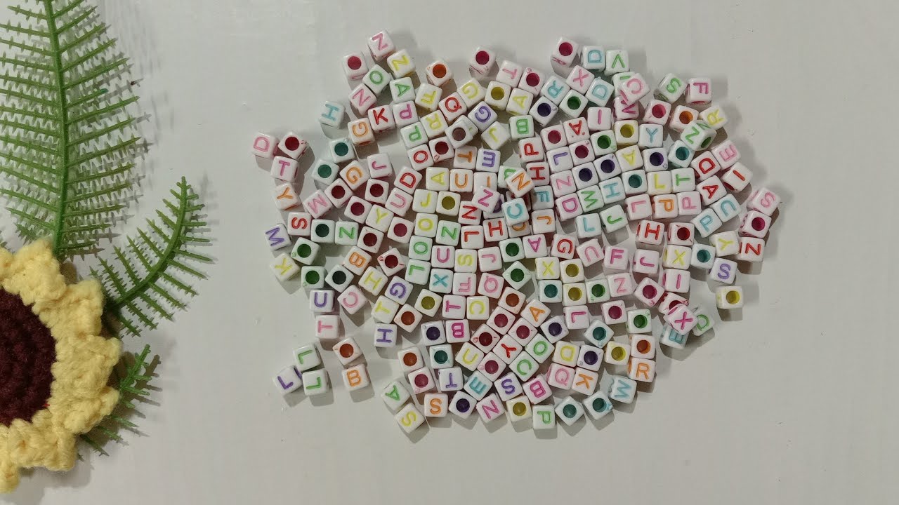 Writing names with Alphabet Beads 🌸🌼 - YouTube