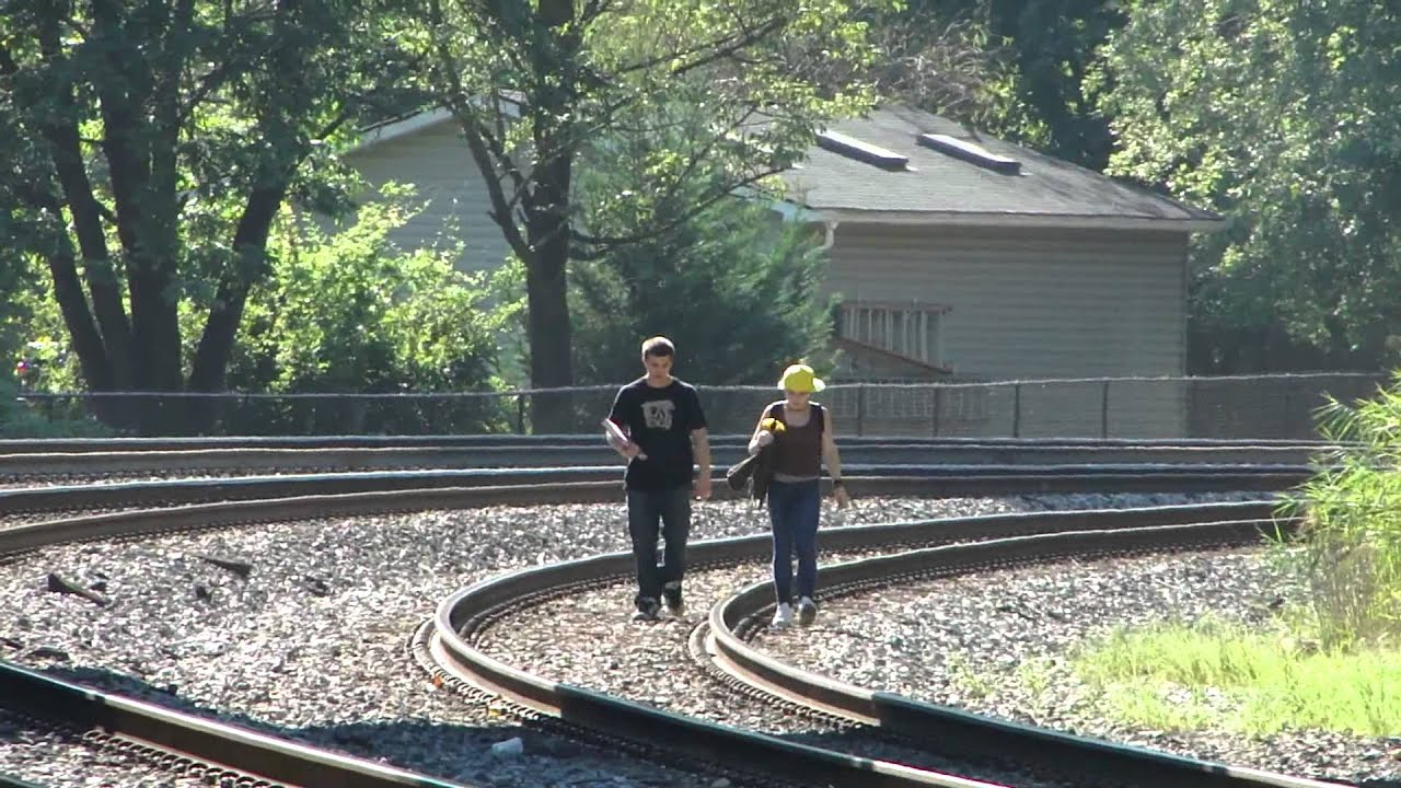 MARC MP36 & GP39 Trains @ St. Denis Station, MD - YouTube