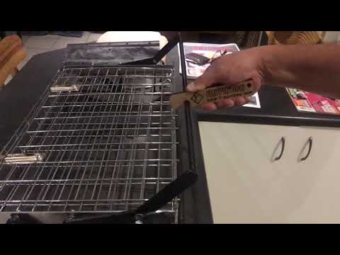 Flippin' BBQ Grill Flipping Tool - YouTube
