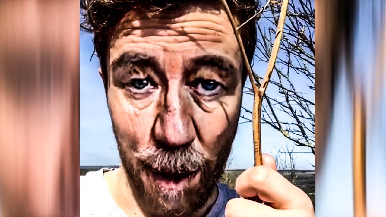 Impression Snapchat Stories | Charlie Hopkinson - YouTube