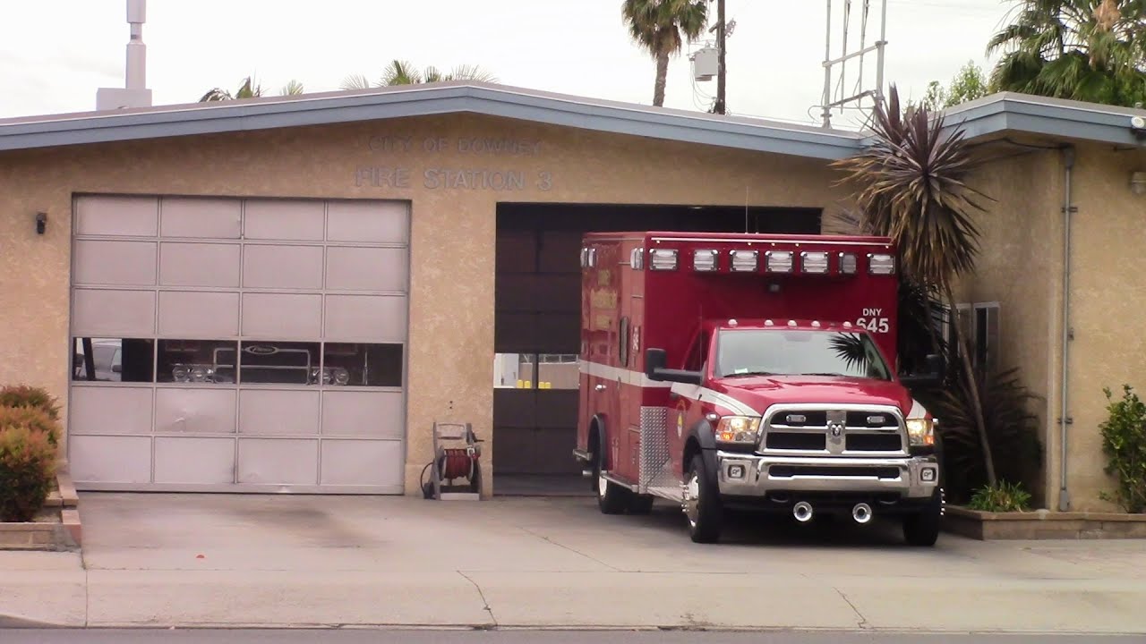 Downey Fire Dept. SQ 645 responding - YouTube