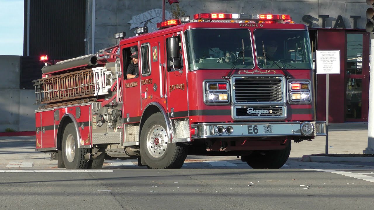 Hayward Fire Dept. Engine 6 Responding - YouTube