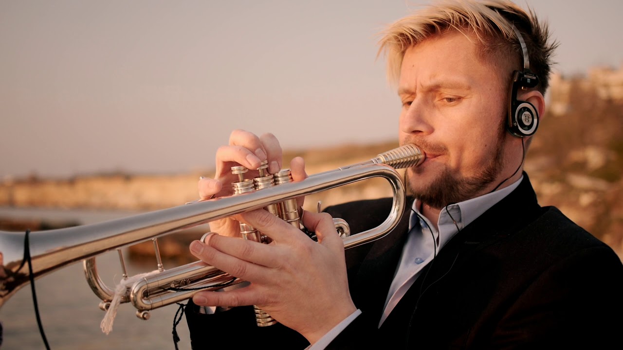 Autumn In New York (trumpet) Max Perov - YouTube