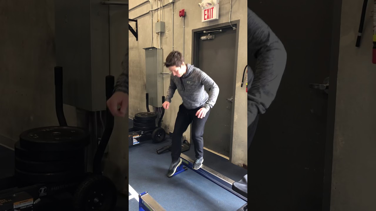 SL drop jump landing - YouTube