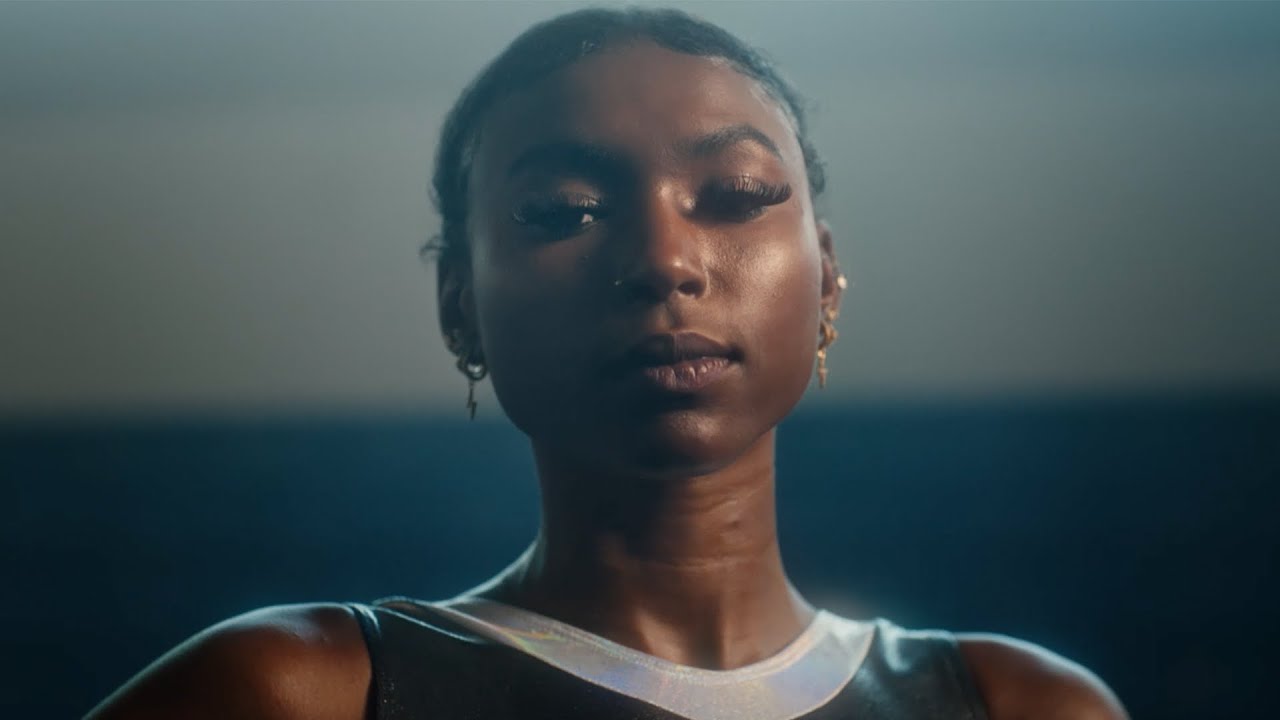 There She Is :30 - YouTube