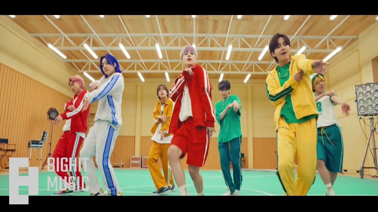 BTS (방탄소년단) 'Butter' Performance Video - YouTube