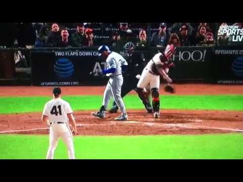 Posey Picks Off Turner - YouTube