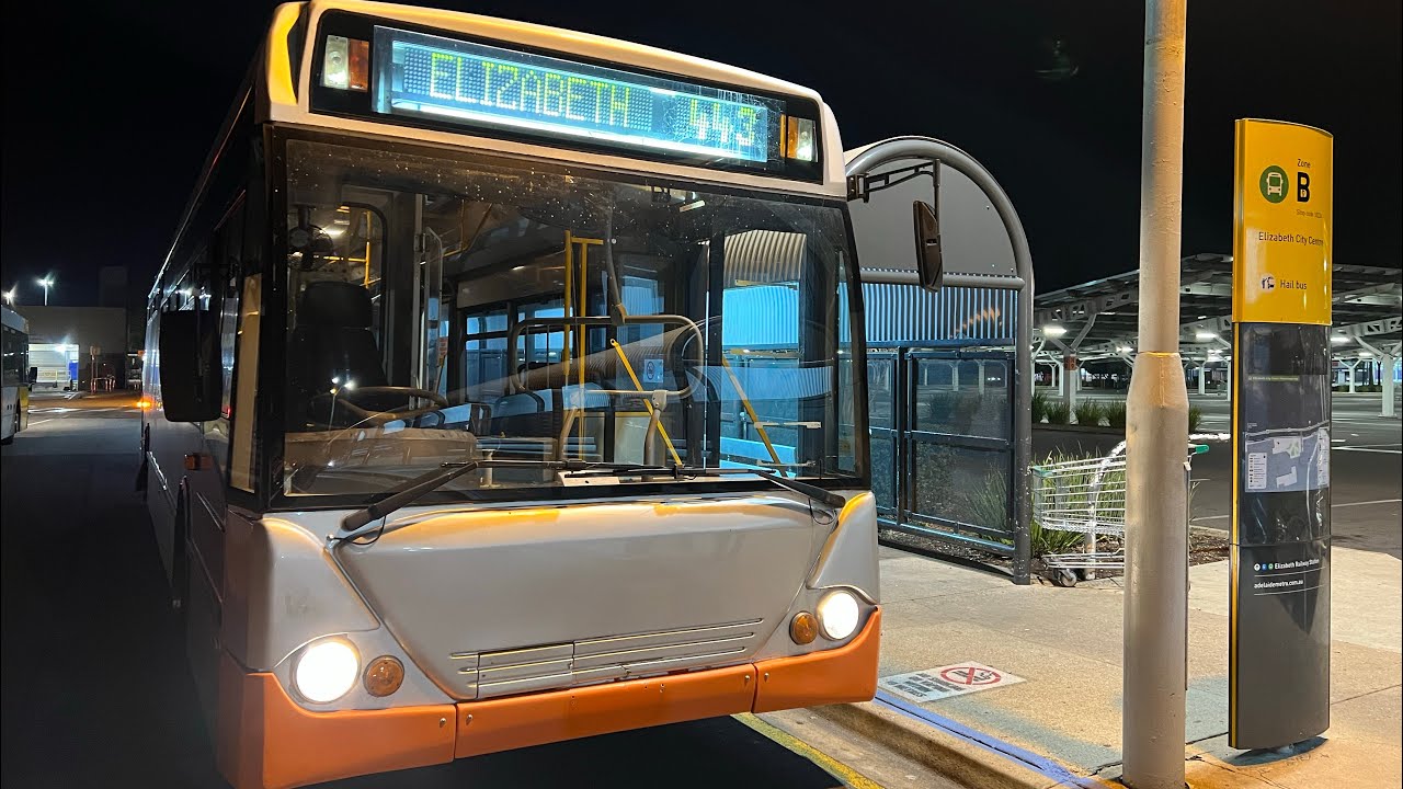 701 - Ex National Bus Melbourne - Mercedes O405NH, Custom ‘550’ - YouTube