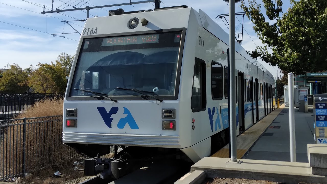 Santa Clara VTA 2002 Kinki-Sharyo LRV #916 on the Orange Line - YouTube
