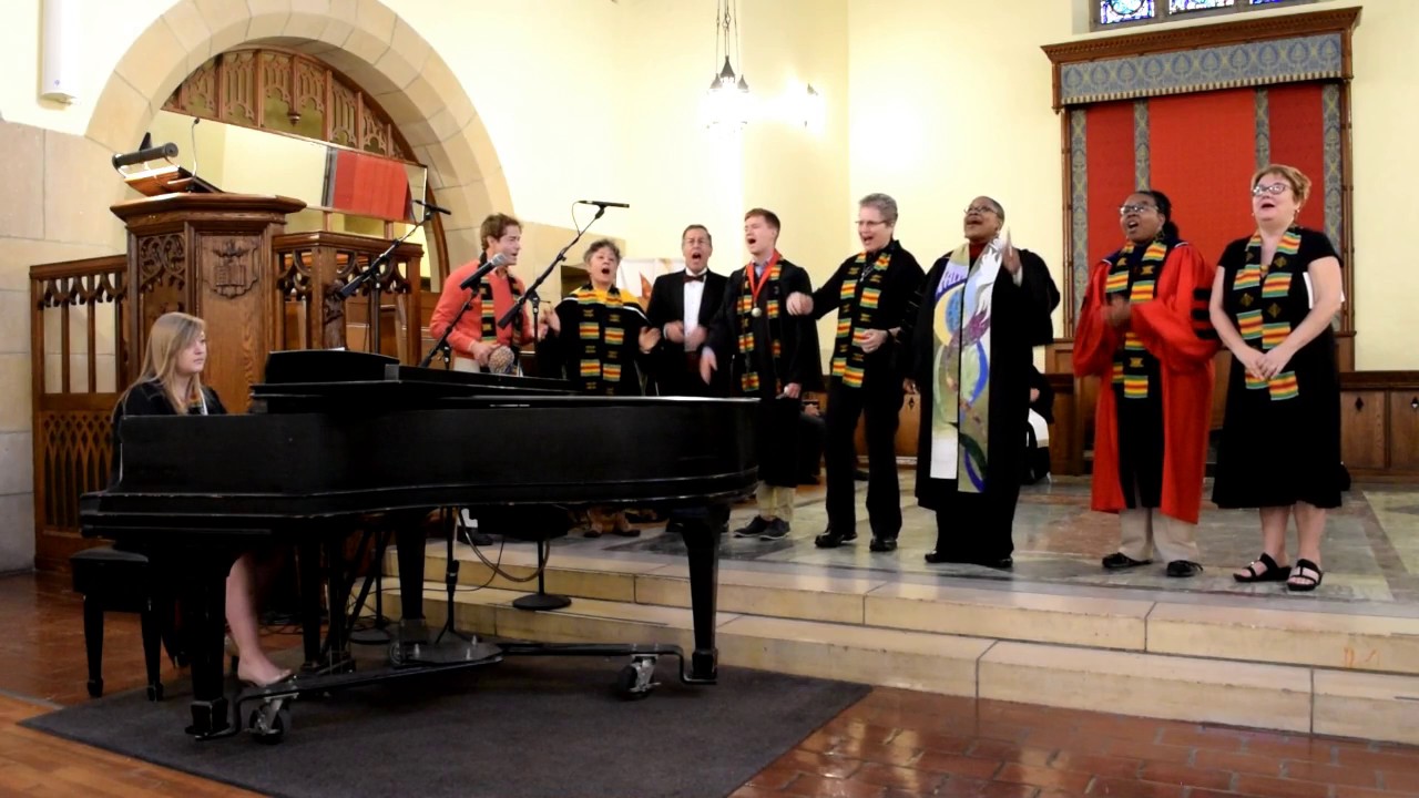 Glory Glory Hallelujah/I'm SoGlad Jesus Lifted Me at SLU Baccalaureate ...